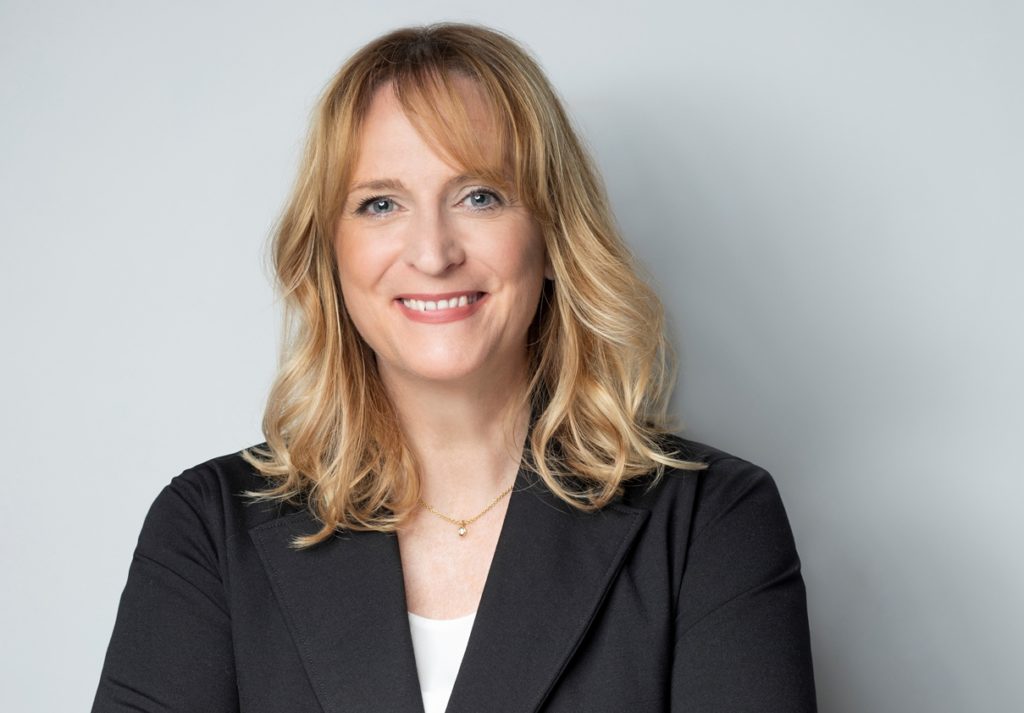 Voelker Angela Voelker_w - packaging journal