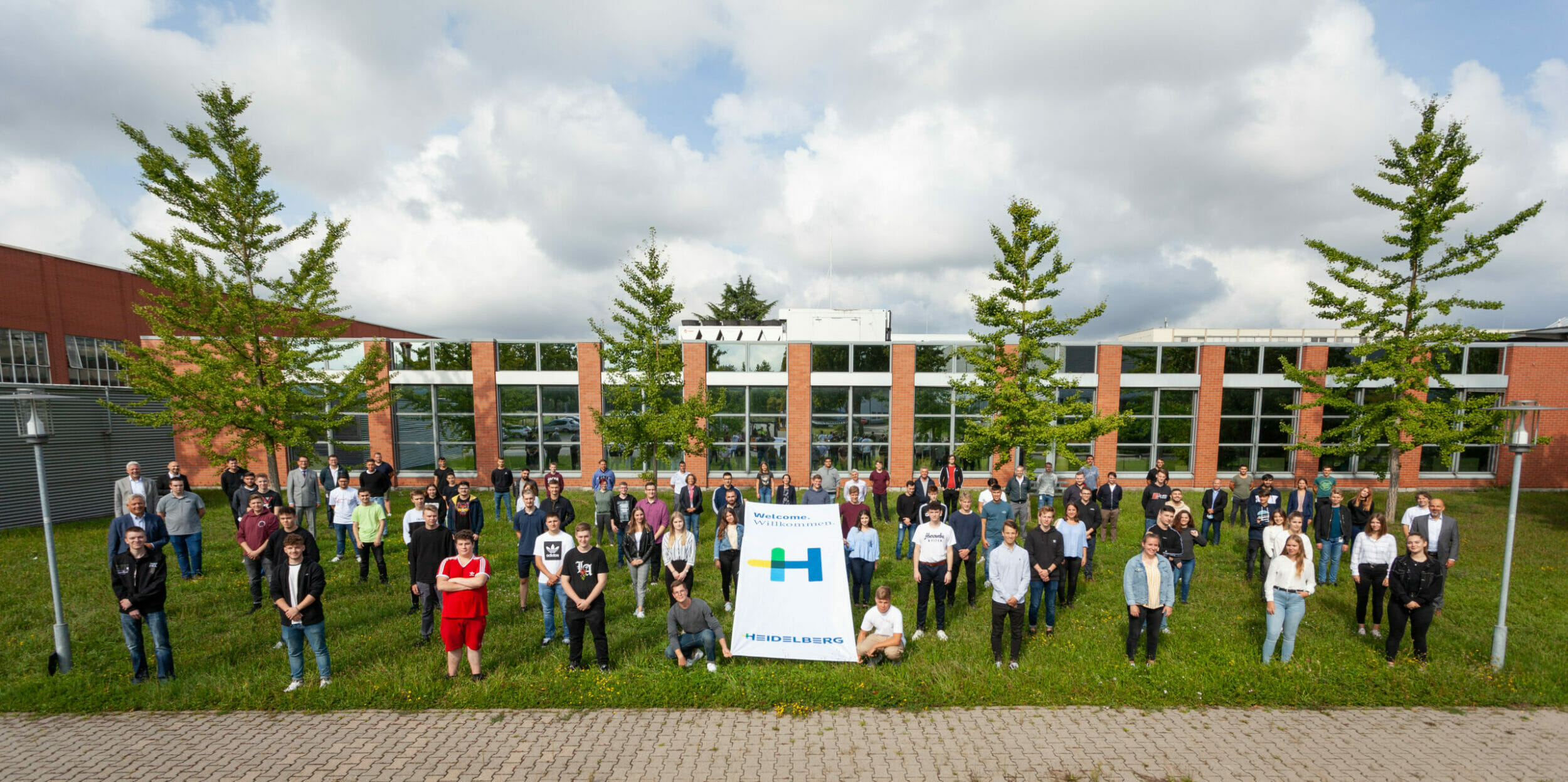 Start of training at Heidelberg: digital and dual - packaging journal