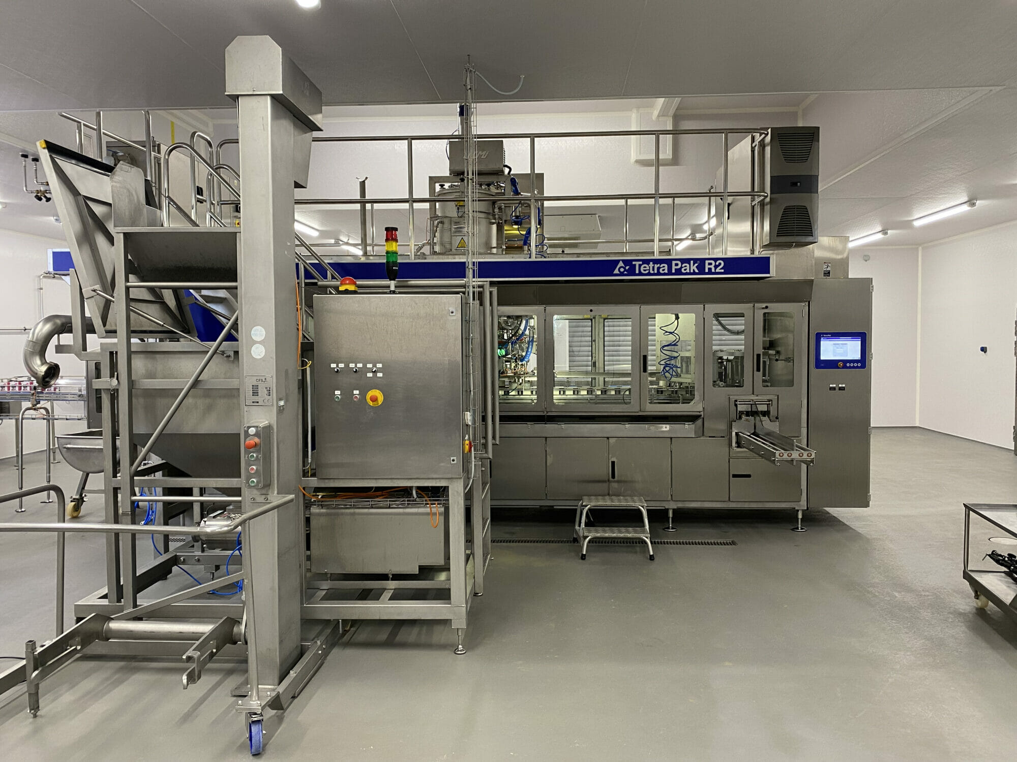 Start-up Mr Fred packs dog food in Tetra Paks