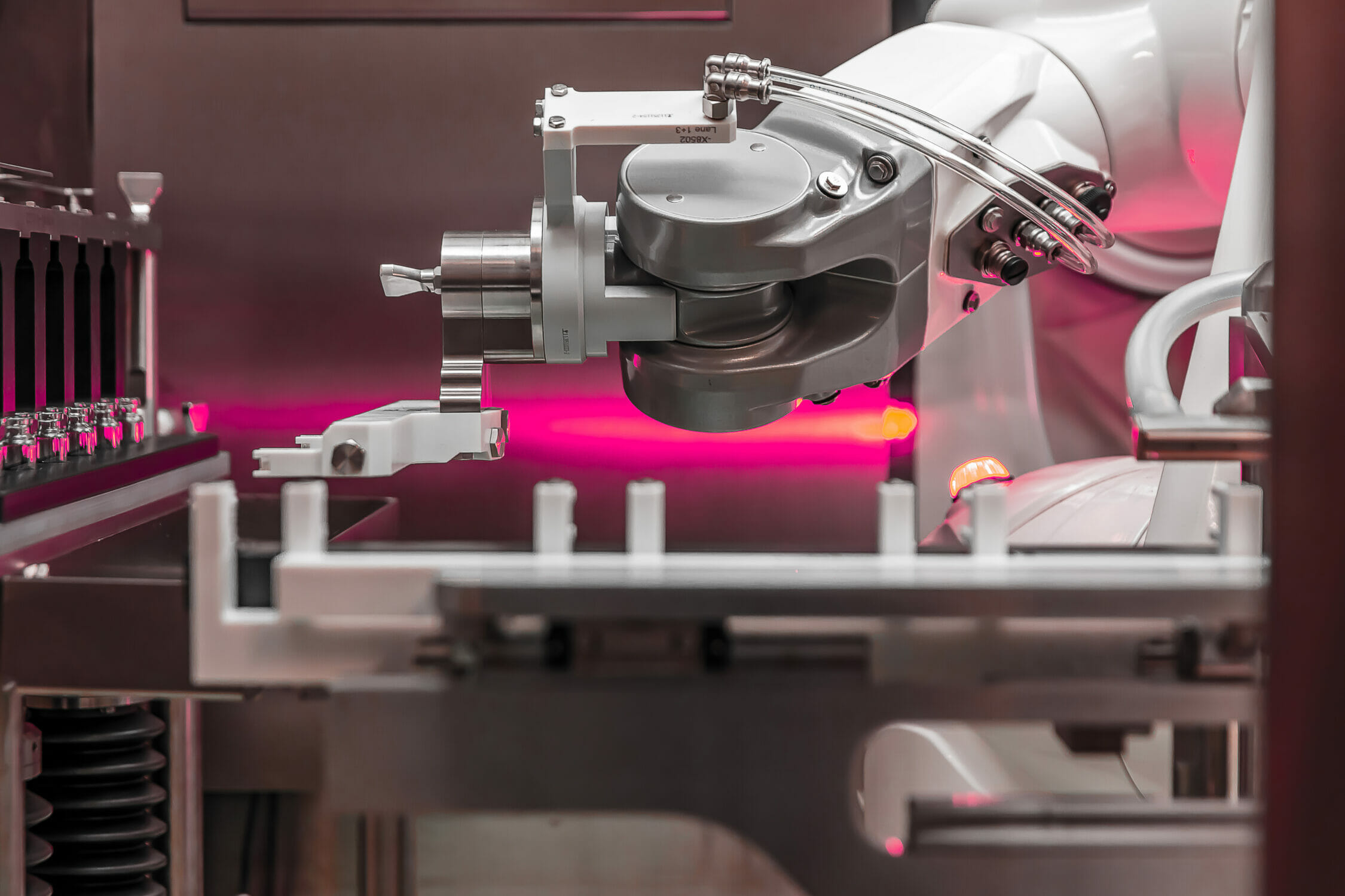 optima 5_Transport- und Robotikkonzepte - packaging journal