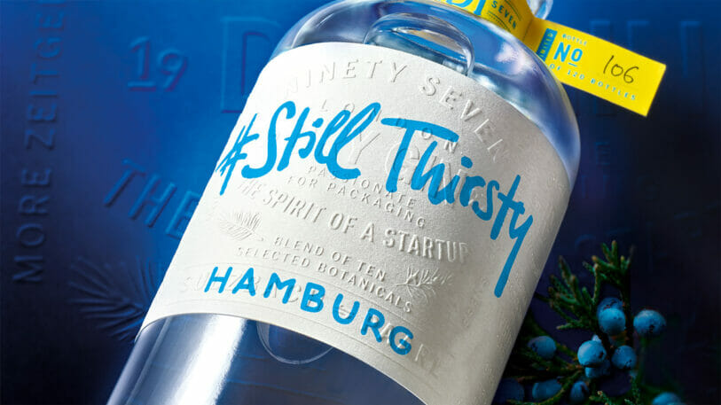 Hajok kreiert zum Jubiläum einen eigenen Gin - packaging journal