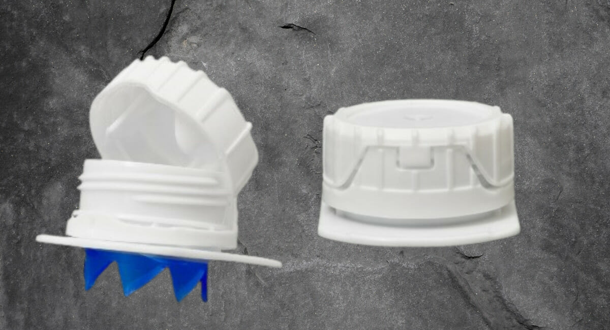 Tethered Cap für Kartonverpackungen von United Caps - packaging journal